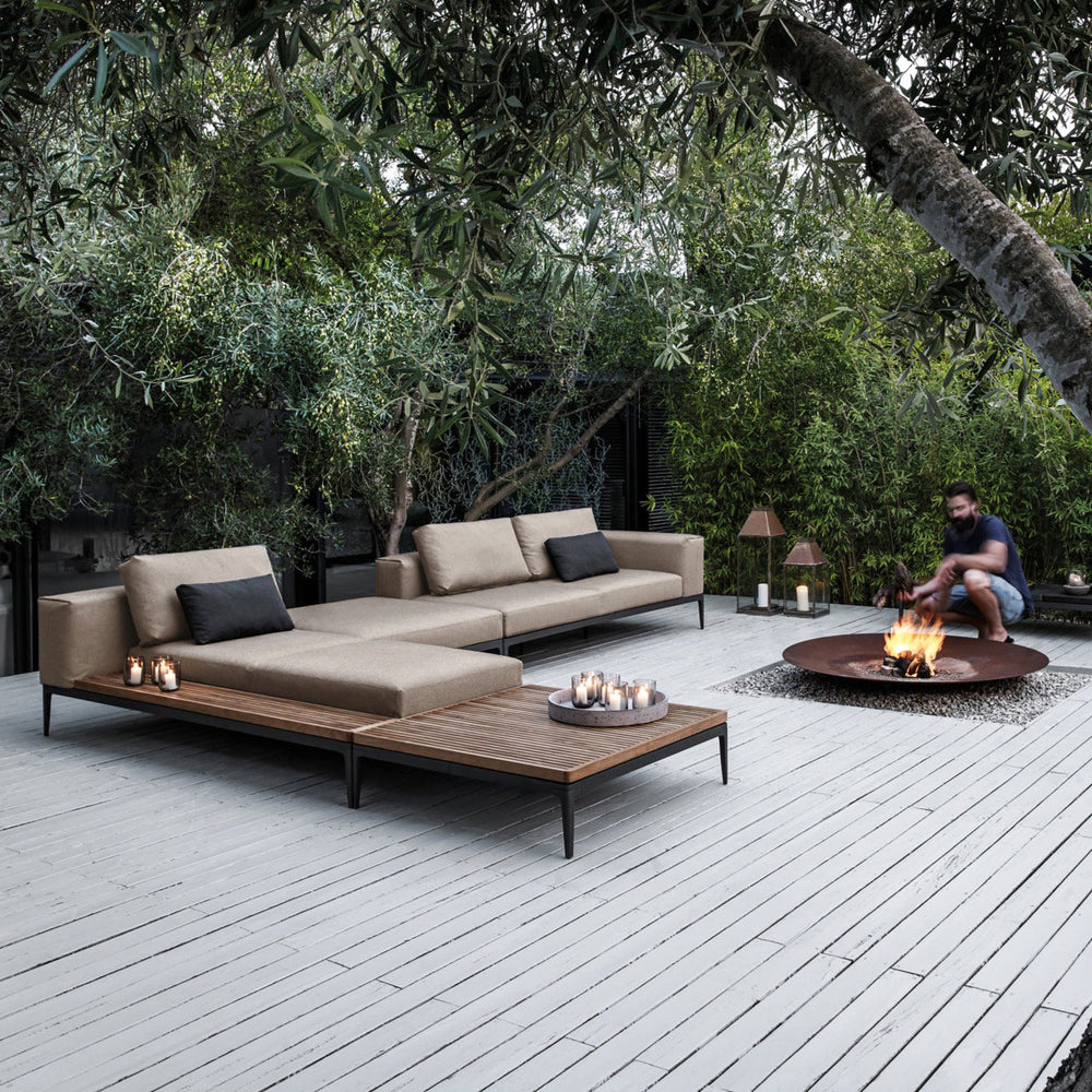 Gloster Grid Sectional Package