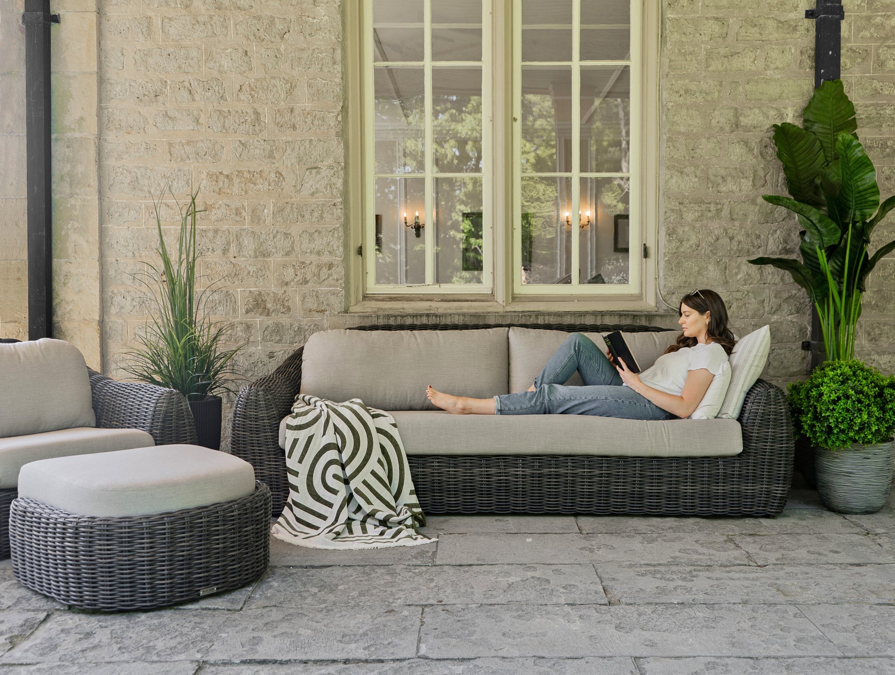 Luxury Outdoor & Indoor Furniture | Hauser Stores Canada – Hauser ...